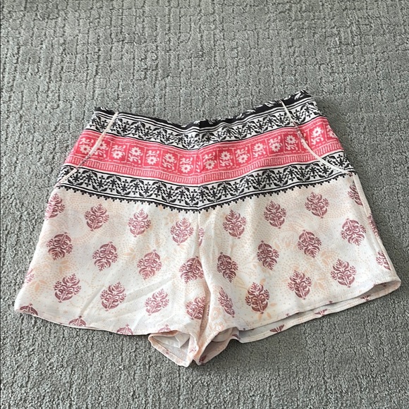 Skies Are Blue | Shorts | Skies Are Blue High Waist Pink And Black ...